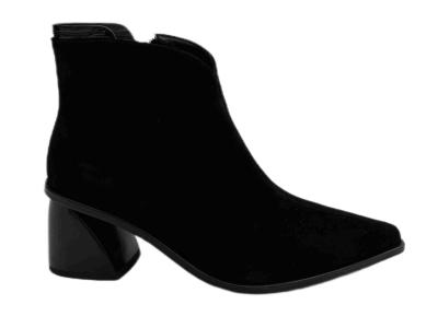 China Ladies Leather Boots for sale