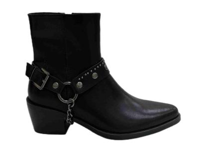 China Ladies Leather Boots for sale