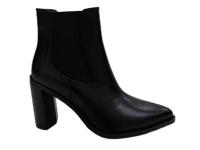 China Ladies Leather Boots for sale