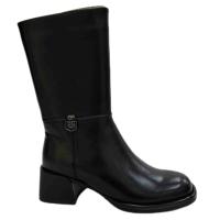 China Ladies Leather Boots for sale