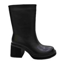 China Ladies Leather Boots for sale