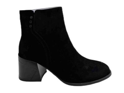 China Ladies Leather Boots for sale