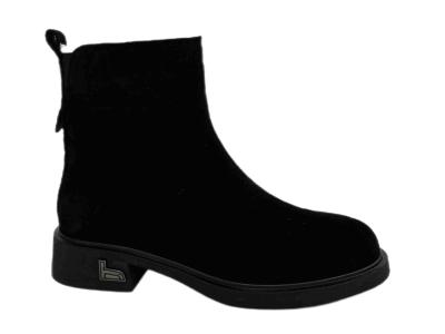 China Ladies Leather Boots for sale