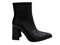 China Ladies Leather Boots for sale