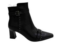 China Ladies Leather Boots for sale