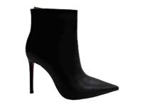 China Ladies Leather Boots for sale