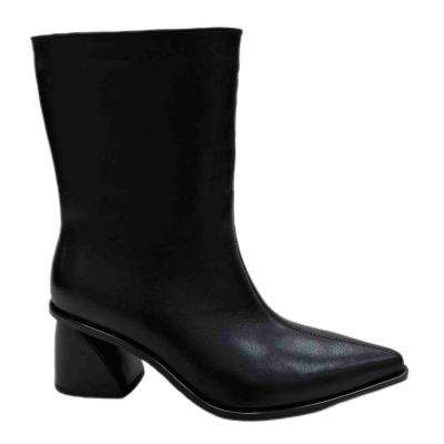 China Ladies Leather Boots for sale
