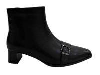 China Ladies Leather Boots for sale