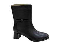 China Ladies Leather Boots for sale