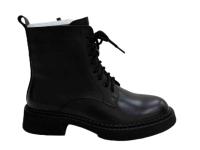 China Ladies Leather Boots for sale