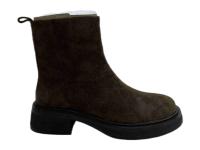 China Ladies Leather Boots for sale