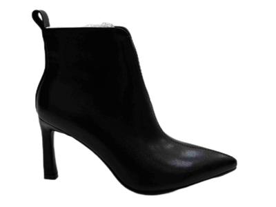 China Ladies Leather Boots for sale