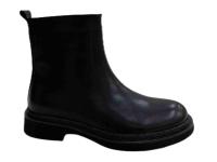 China Ladies Leather Boots for sale