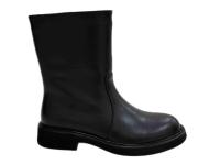 China Ladies Leather Boots for sale