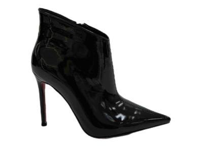 China Ladies Leather Boots for sale