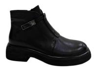 China Ladies Leather Boots for sale
