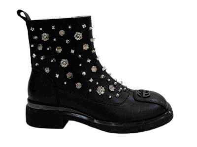 China Ladies Leather Boots for sale