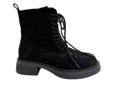 China Ladies Leather Boots for sale