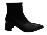 China Ladies Leather Boots for sale