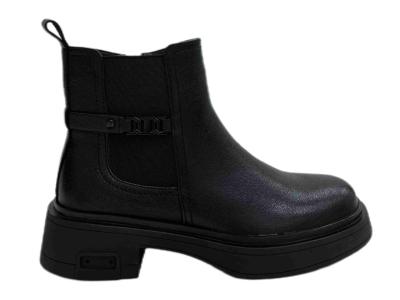 China Ladies Leather Boots for sale