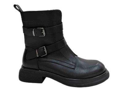 China Ladies Leather Boots for sale