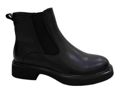 China Ladies Leather Boots for sale