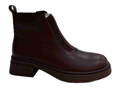 China Ladies Leather Boots for sale
