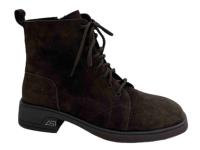 China Ladies Leather Boots for sale