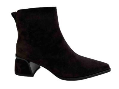 China Ladies Leather Boots for sale