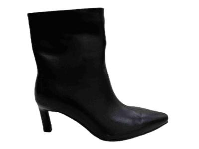 China Ladies Leather Boots for sale