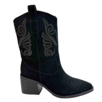 China Ladies Leather Boots for sale