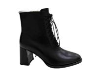 China Ladies Leather Boots for sale