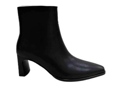 China Ladies Leather Boots for sale
