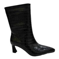 China Ladies Leather Boots for sale