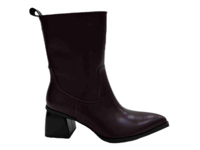 China Ladies Leather Boots for sale