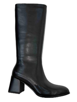 China Ladies Leather Boots for sale