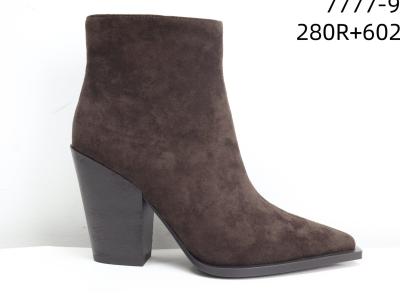 China Ladies Leather Boots for sale