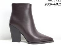 China Ladies Leather Boots for sale