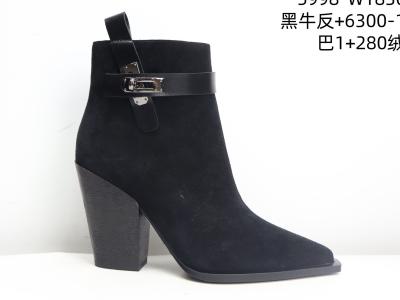 China Ladies Leather Boots for sale