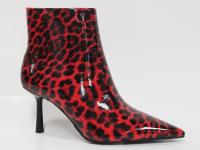 China Ladies Leather Boots for sale