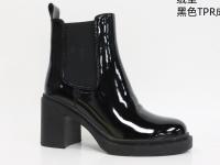 China Ladies Leather Boots for sale