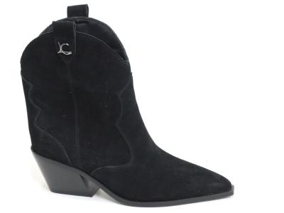 China Ladies Leather Boots for sale