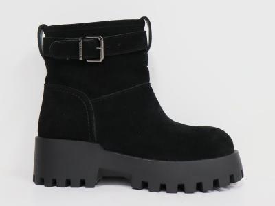China Ladies Leather Boots for sale