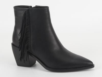 China Ladies Leather Boots for sale