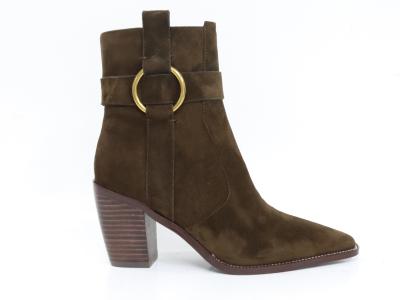 China Ladies Leather Boots for sale