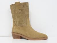 China Ladies Leather Boots for sale