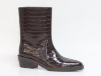 China Ladies Leather Boots for sale
