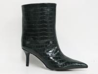 China Ladies Leather Boots for sale
