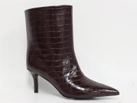 China Ladies Leather Boots for sale