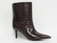 China Ladies Leather Boots for sale